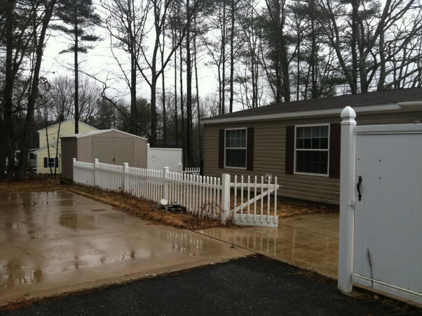 2007 Doublewide Mobile Home - 1± Acres